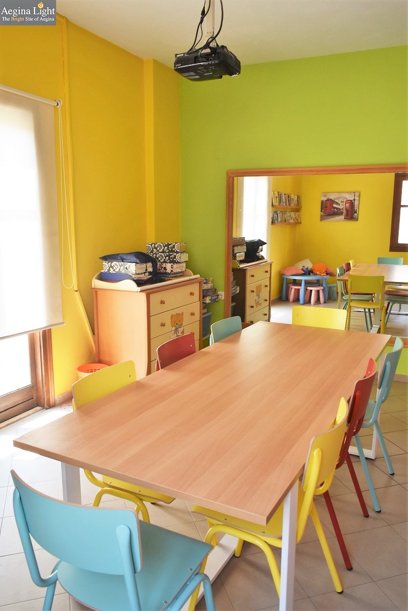 So easy Αίγινας - Σοφία Ζαραβέλα. Μια νέα εποχή για την ξενόγλωσση ...