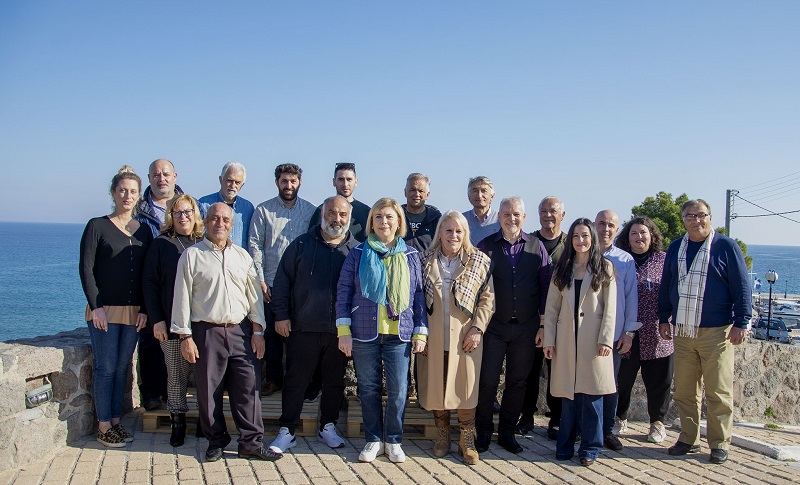 Οι 31 πρώτοι υποψήφιοι σύμβουλοι της δημοτικής παράταξης "Μαζί ΜΠΡΟΣΤΑ ...